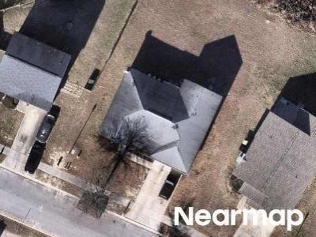 Oakpointe Ln