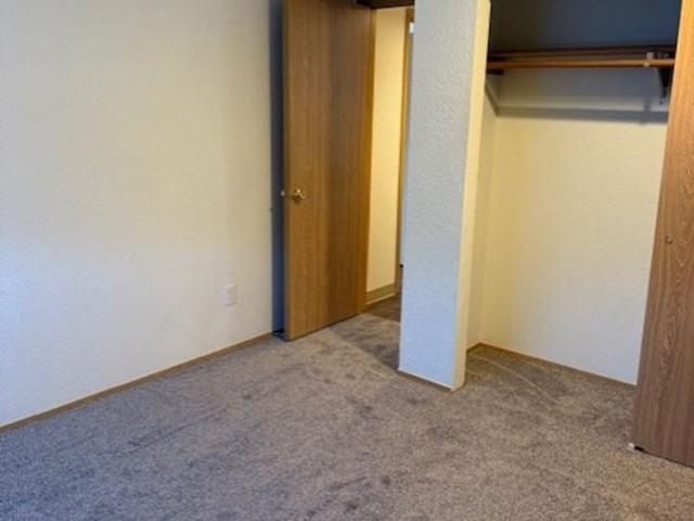 Oakridge 1 Bedroom Apartment for Rent at 2511 Nw Edenbower Blvd, Roseburg, OR 97471