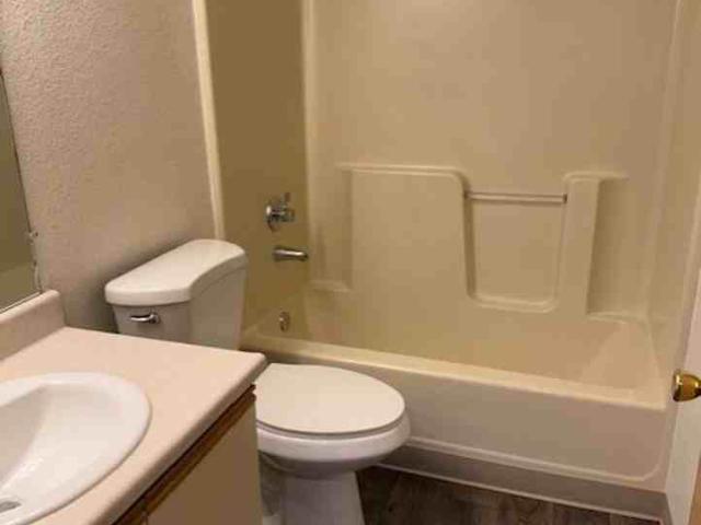 Oakridge 1 Bedroom Apartment for Rent at 2511 Nw Edenbower Blvd, Roseburg, OR 97471