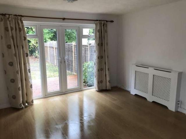 Oakridge, West End, GU24