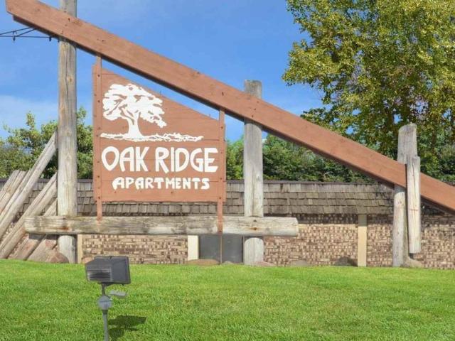 Oakridge Apartments 1 Bedroom Apartment for Rent at 640 Oak Ridge Rd, Hopkins, MN 55305