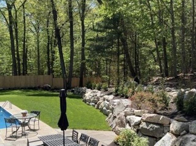 Oakridge Ave, Natick, Home For Sale