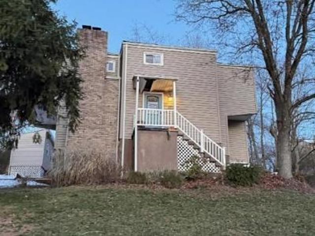 Oakridge Dr