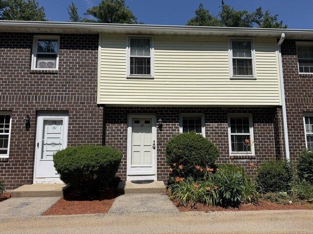 Oakridge Dr Unit,londonderry, Condo For Sale