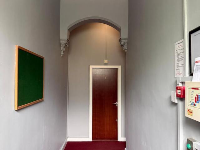 Oakroyd Terrace, Bradford BD8, 1 bed flat to rent, £625 pcm | PrimeLocation
