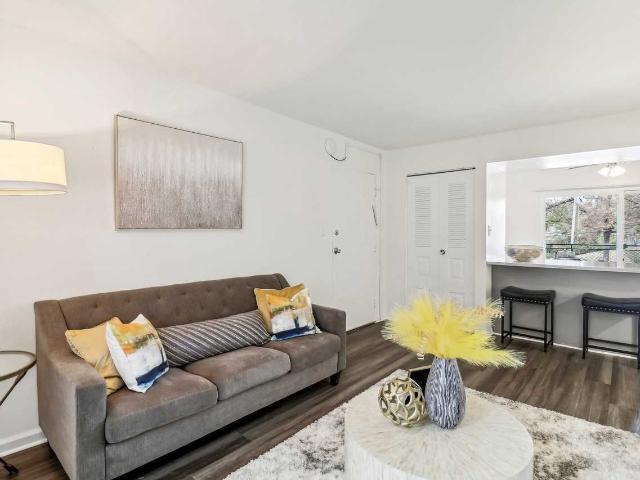 Oaks at Oxon Hill 1 Bedroom Apartment for Rent at 5400 Livingston Ter, Oxon Hill, MD 20745 Oxon Hill Glassmanor
