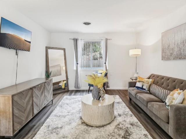 Oaks at Oxon Hill 1 Bedroom Apartment for Rent at 5400 Livingston Ter, Oxon Hill, MD 20745 Oxon Hill Glassmanor