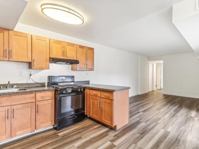 Oaks at Oxon Hill 2 Bedroom Apartment for Rent at 5400 Livingston Ter, Oxon Hill, MD 20745 Oxon Hill Glassmanor