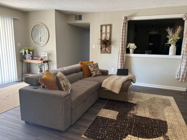Oaks at Edgemont 3 Bedroom Apartment for Rent at 330 Willow Oak Ln, Gastonia, NC 28054