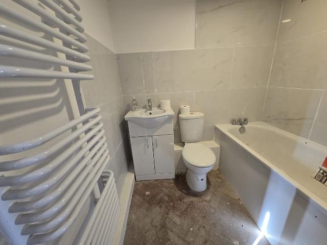 Oaks Road, Croydon CR0, 1 bed flat to rent, £1,300 pcm | PrimeLocation