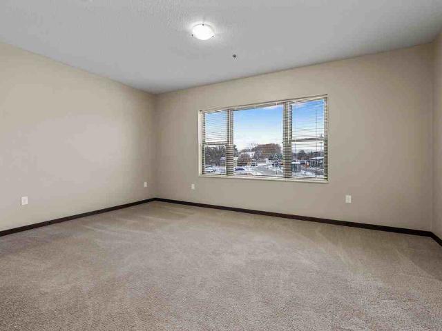 Oaks Station Place 1 Bedroom Apartment for Rent at 3550 E 46th St, Minneapolis, MN 55406 Ericsson