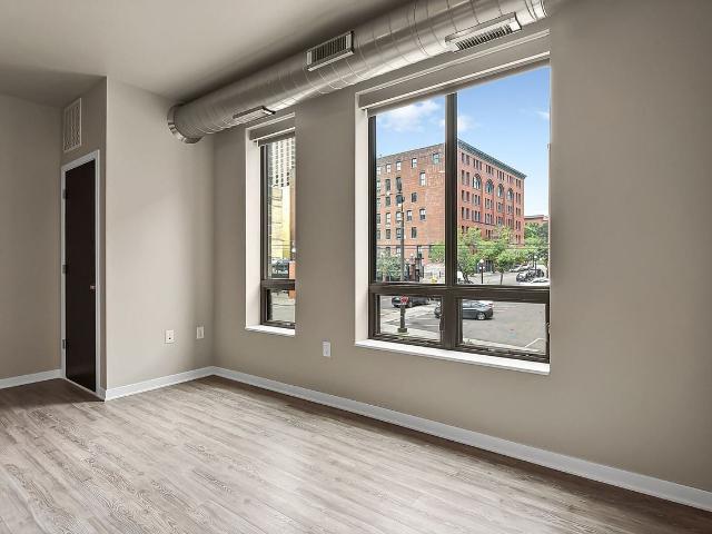 Oaks Union Depot 2 Bedroom Apartment for Rent at 244 4th St E, St. Paul, MN 55101 Downtown St. Paul