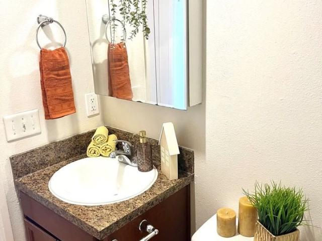 Oaks 2 Bedroom Apartment for Rent at 14650 Nw Cornell Rd, Cedar Mill, OR 97229 Cedar Hills Cedar Mill