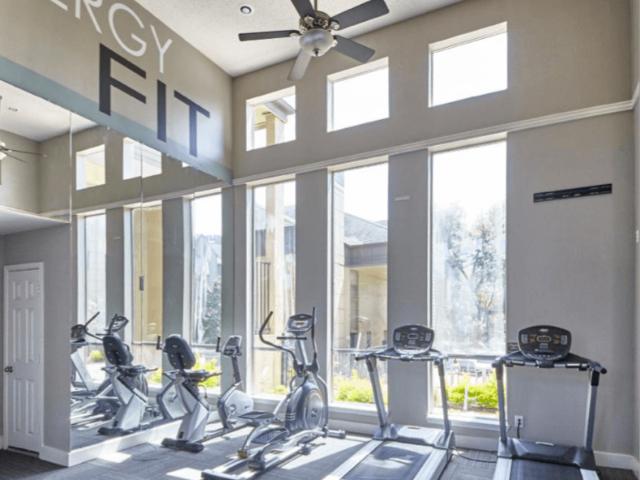 Oasis 3 Bedroom Apartment for Rent at 9690 Forest Ln, Dallas, TX 75243