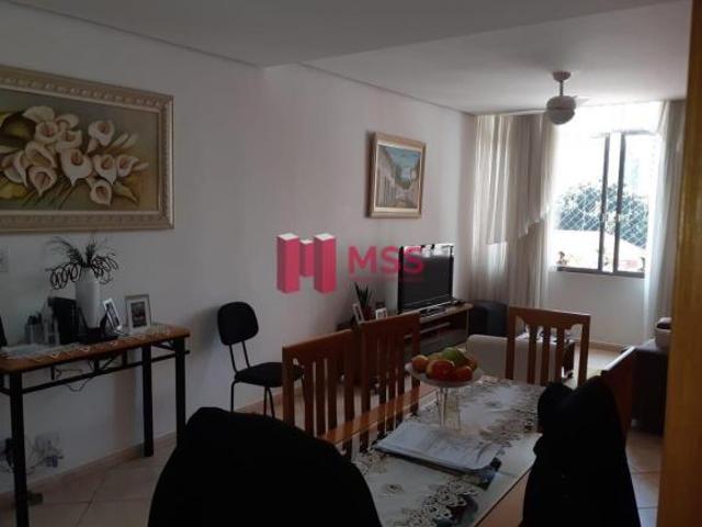 Oásis Urbano no Coração de Pinheiros: Apartamento no Condomínio Edifício Samalka