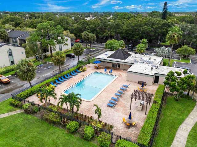 Oasis at Bayside 1 Bedroom Apartment for Rent at 305 Glades Cir, Largo, FL 33771