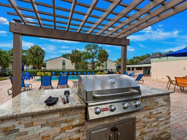 Oasis at Bayside 2 Bedroom Apartment for Rent at 305 Glades Cir, Largo, FL 33771