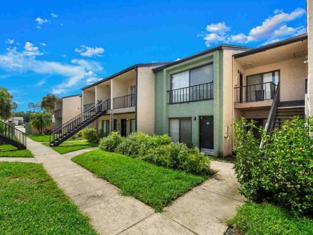 Oasis at Bayside 2 Bedroom Apartment for Rent at 305 Glades Cir, Largo, FL 33771