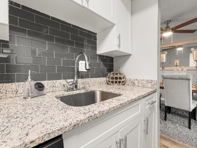 Oasis at Bayside 3 Bedroom Apartment for Rent at 305 Glades Cir, Largo, FL 33771