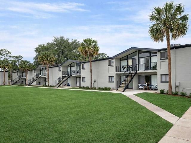 Oasis at San Marco 3 Bedroom Apartment for Rent at 4800 Atlantic Blvd, Jacksonville, FL 32207 Empire Point