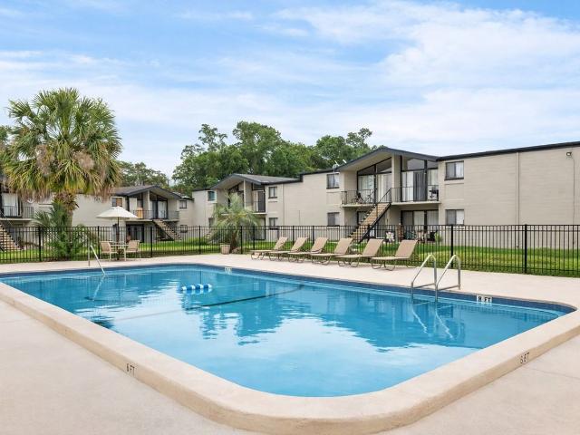 Oasis at San Marco 1 Bedroom Apartment for Rent at 4800 Atlantic Blvd, Jacksonville, FL 32207 Empire Point