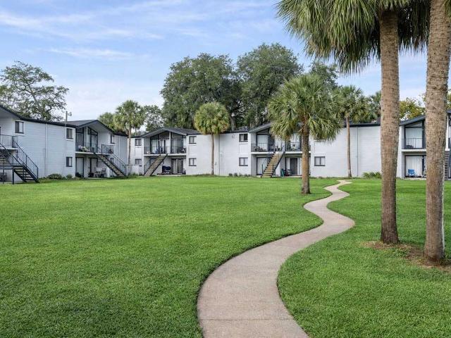 Oasis at San Marco 2 Bedroom Apartment for Rent at 4800 Atlantic Blvd, Jacksonville, FL 32207 Empire Point