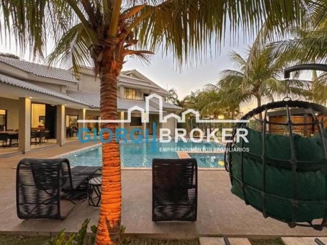 Oásis de Luxo: Rancho de 7 Suítes no Condomínio Enseada Azul, Fronteira/MG 800m², Piscina, Quadra