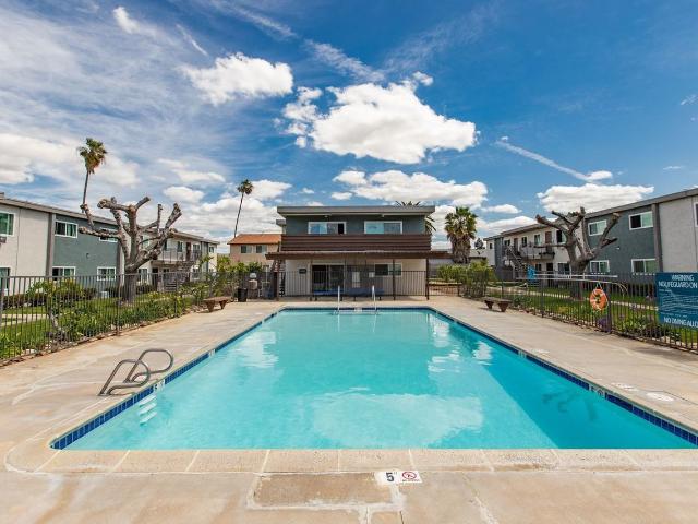 Oasis Del Sol 2 Bedroom Apartment for Rent at 633 S Johnson Ave, El Cajon, CA 92020 El Cajon