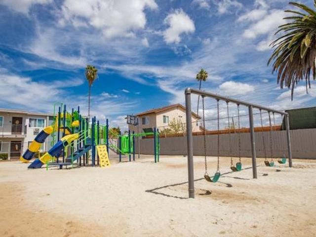 Oasis Del Sol 2 Bedroom Apartment for Rent at 633 S Johnson Ave, El Cajon, CA 92020 El Cajon
