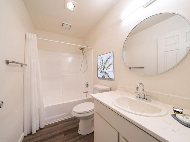 Oasis Del Sol 2 Bedroom Apartment for Rent at 633 S Johnson Ave, El Cajon, CA 92020 El Cajon