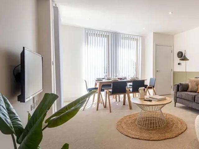 Oasis of Life Centre, London Road, London, CR4 3ND, United Kingdom | 2 bed apartment for rent #111367489 | Rentberry