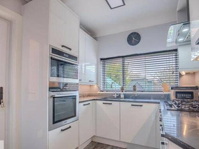Oates Road, Moordown, 3 Bedroom Detached