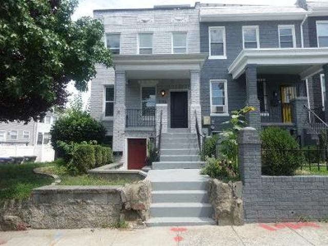 Oates St NE