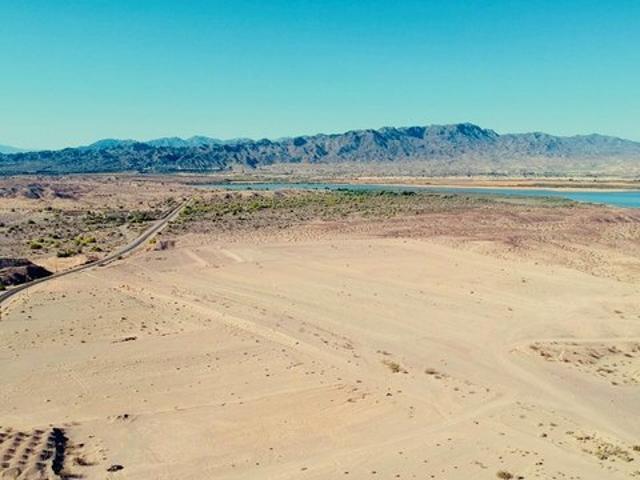Oatman Hwy, Golden Valley, AZ 86413