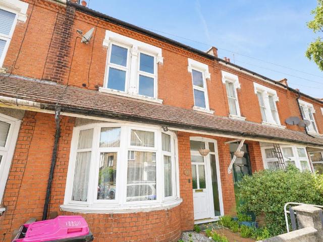 Oban Road, Southend On Sea SS2, 3 bed terraced house to rent, £1,625 pcm | PrimeLocation