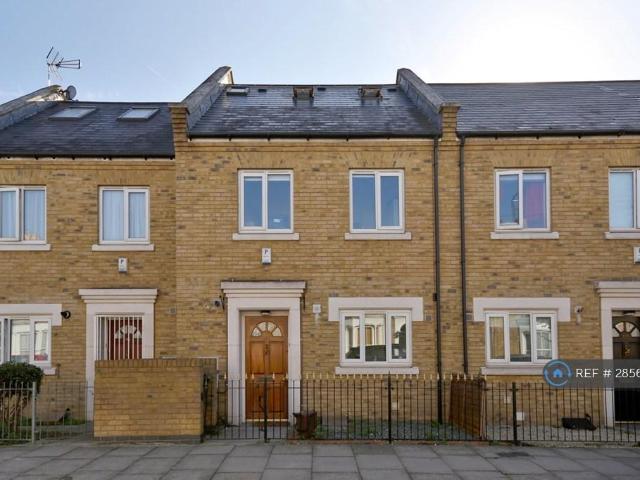 Oban Street, London, E14 6 bed terraced house to rent £5,550 pcm £1,281 pw