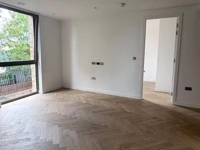 Oberman Road, London, NW10 1DX