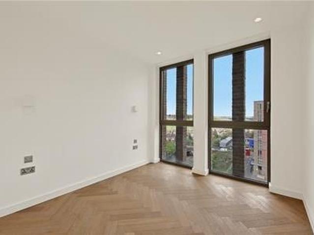 Oberman Road, NW10