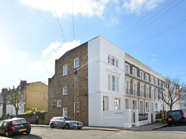 Oberstein Road, Clapham Junction SW11, 1 bed flat to rent, £1,900 pcm | PrimeLocation