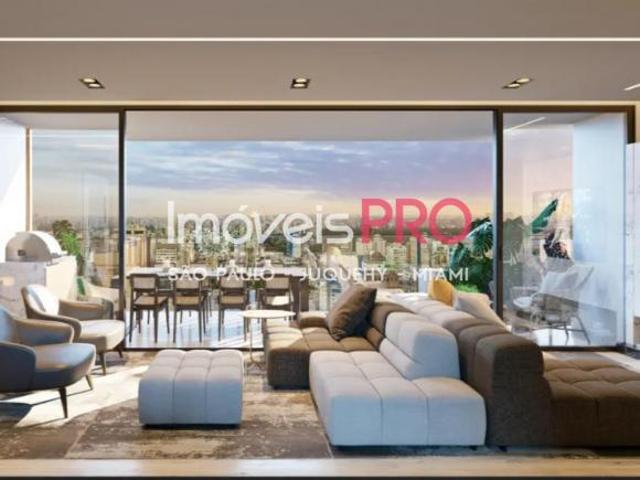 Obra prima com soluções sofisticadas e localização privilegiada. Vista livre, andar alto, lazer