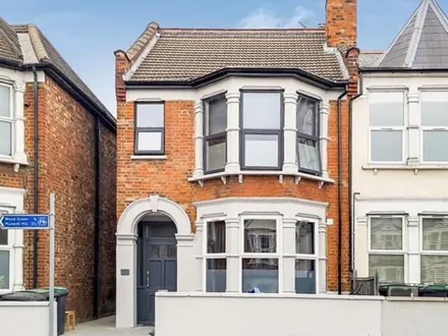 Obsessions Health & Beauty, Westbury Avenue, London, N22 6BL, United Kingdom | 3 bed house for rent #167547554 | Rentberry