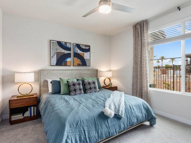 Obsidian on Glendale 3 Bedroom Apartment for Rent at 7601 W Glendale Ave, Glendale, AZ 85303
