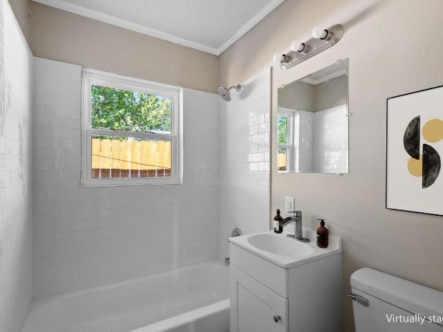 Ogden Apartments 2 Bedroom Apartment for Rent at 1612 Ogden St, Columbia, SC 29204