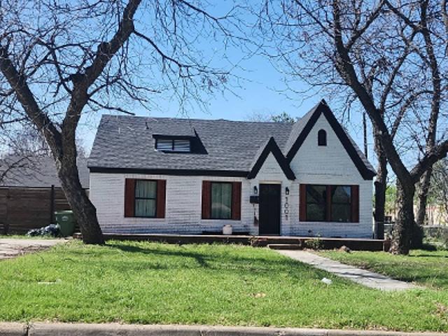 Ogden Ave