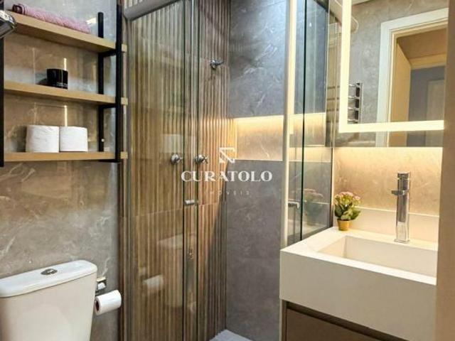 Oggi Penha Apartamento à venda com 54 m², 2 quartos, varanda e vaga, Chácara Cruzeiro do Sul, em S