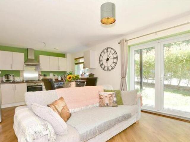 Oddstones, Codmore Hill, 2 Bedroom Ground