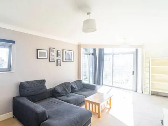 Odeon Luxe Birmingham Broadway Plaza, 220 Ladywood Middleway, Birmingham, B16 8LP, United Kingdom | 2 bed apartment for rent #167777057 | Rentberry