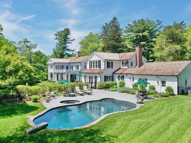 Oenoke Rdg, New Canaan, Home For Sale