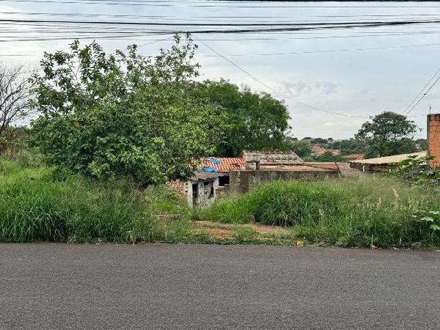 Oferta com destaque — Terreno no Pq Res Sao Paulo, Araraquara SP, Nº 486, 250m² | Leilão