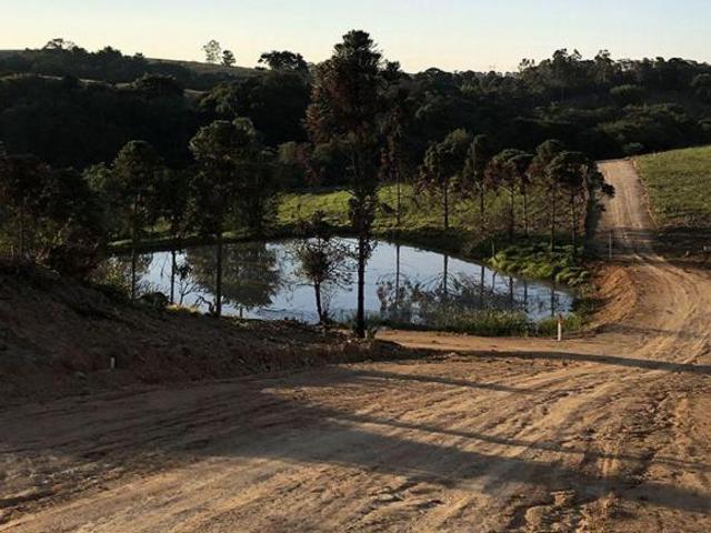 Oferta de terreno 1000m² em Araçoiaba da Serra/SP – Seu novo espaço de vida começa aqui